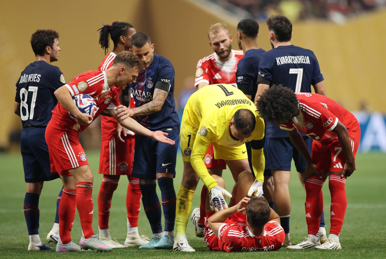 Bayern players allegedly stormed PSG's dressing room