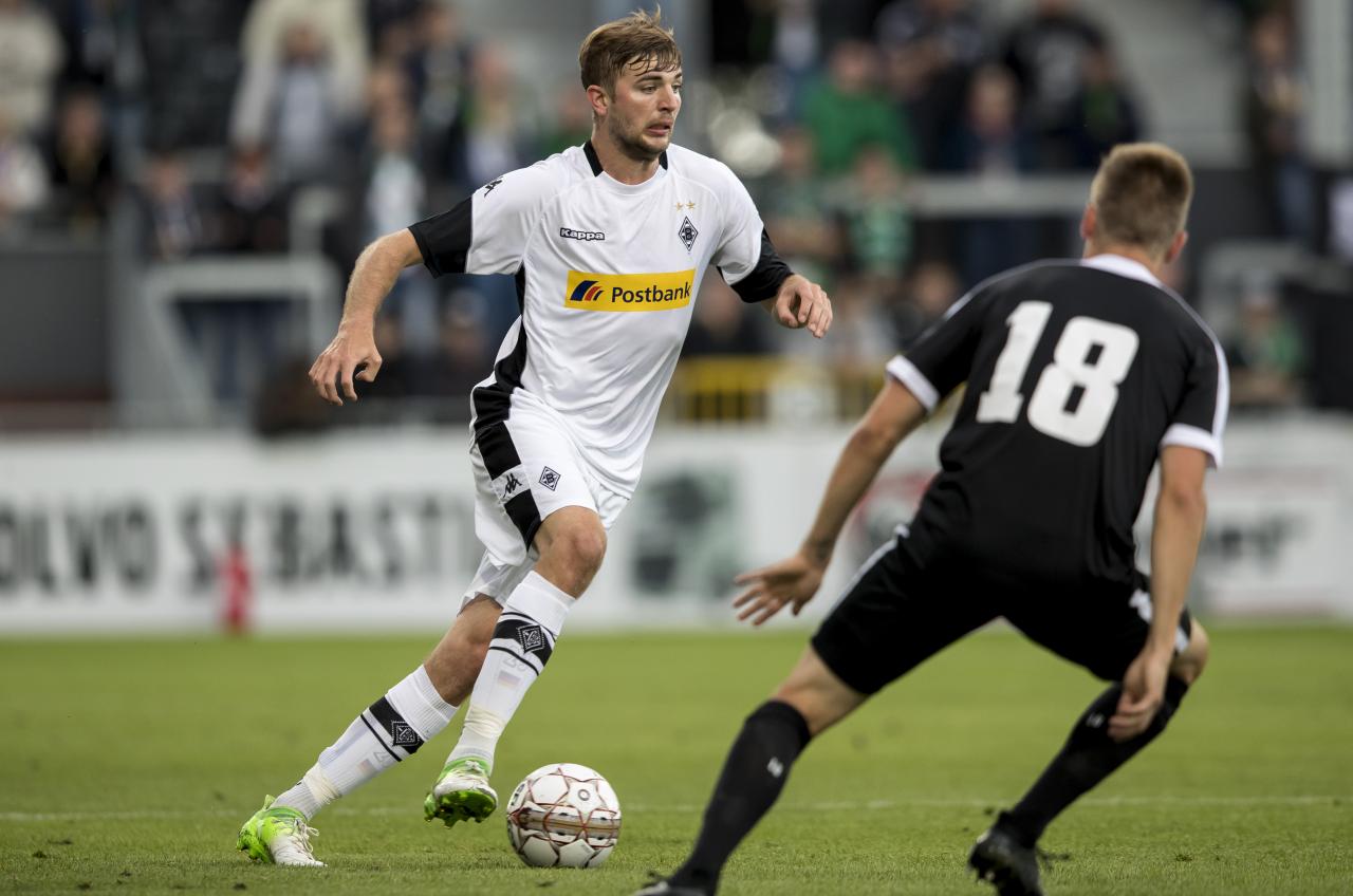 DFB investigates potential spitting incident involving Christoph Kramer