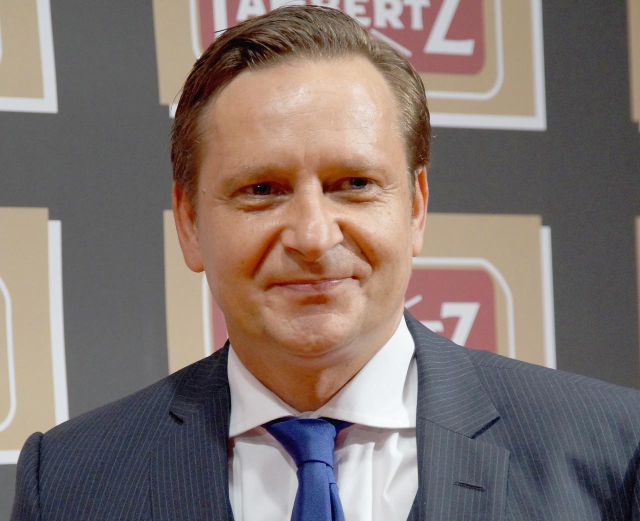 Report: Schalke identify four candidates to succeed Jochen Schneider as ...