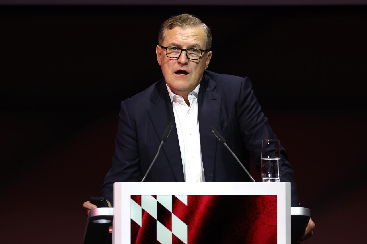 "This shouldn't drag on any longer" – Bayern CEO puts pressure on ...