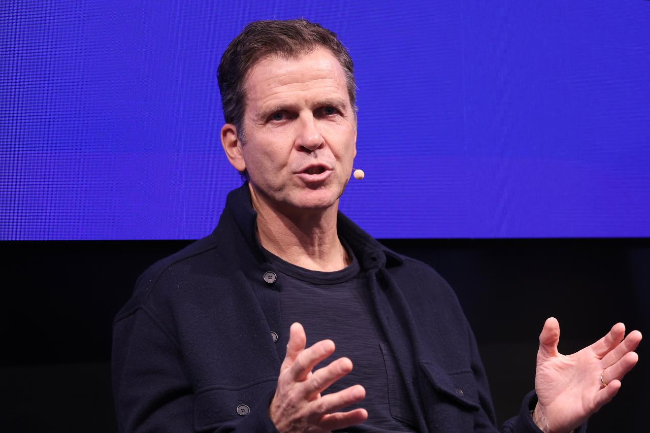 Ex-German national team boss Bierhoff interested in HSV sporting ...