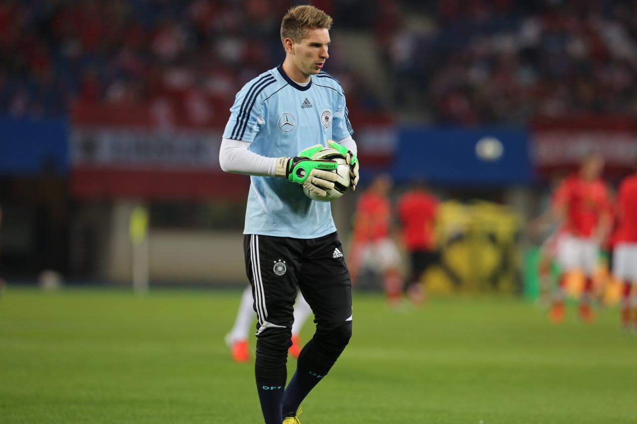 Official: Ron-Robert Zieler joins FC Köln from Hannover 96
