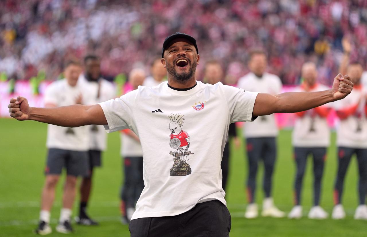 Manchester City keep Kompany in frame to succeed Guardiola as Bayern ...