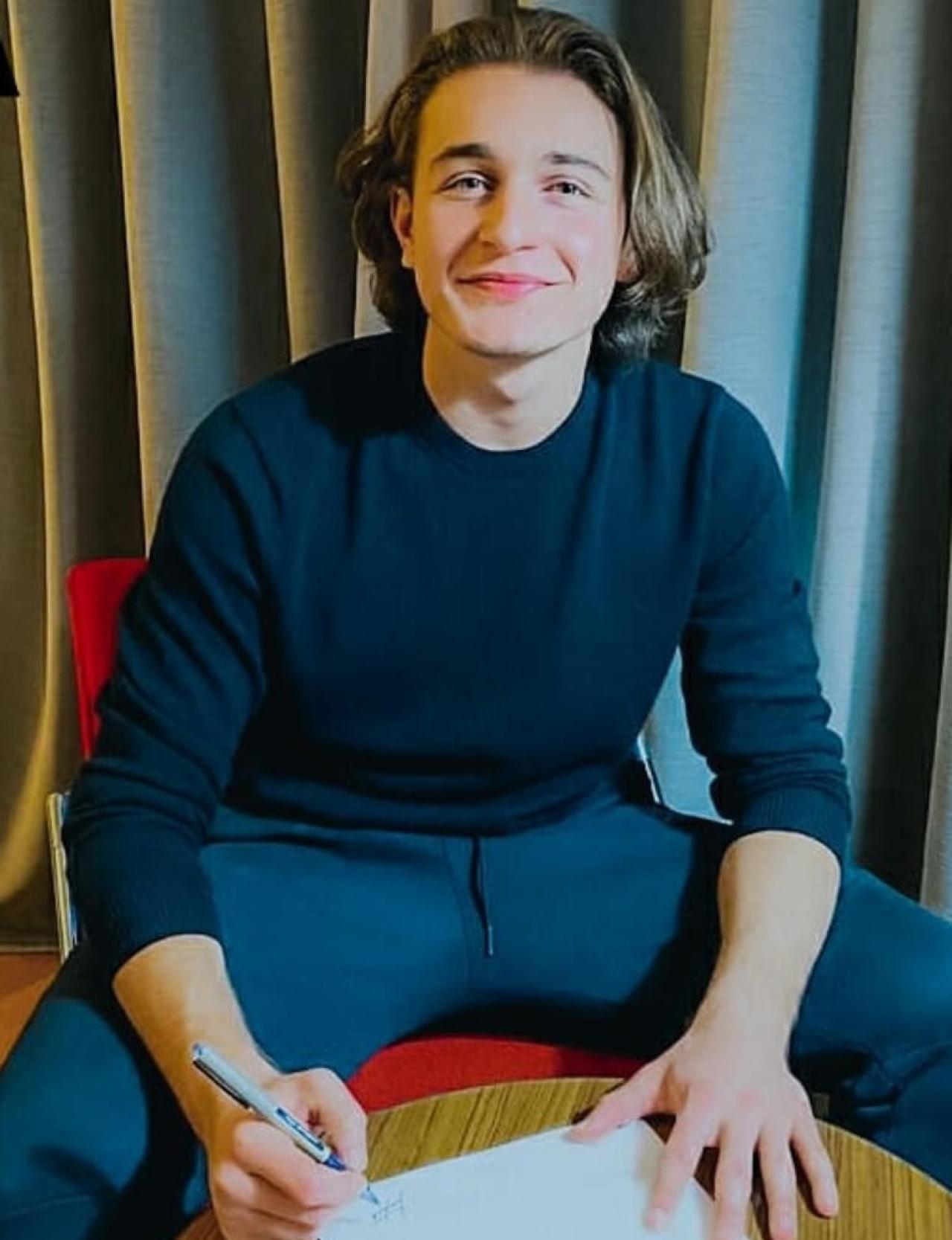 Report: Frankfurt's Akman to be loaned out to Galatasaray