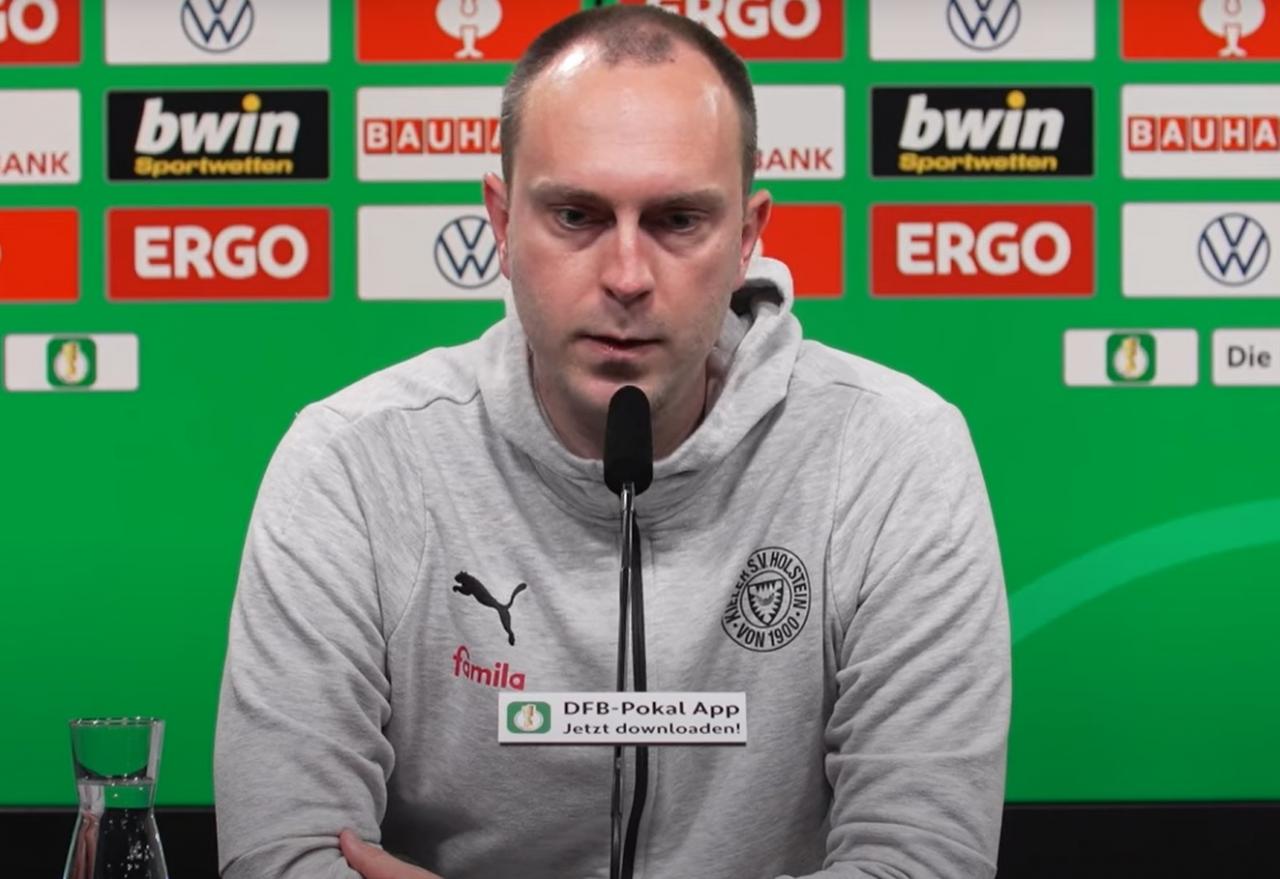 Bremen face "striker crisis" ahead of Schalke