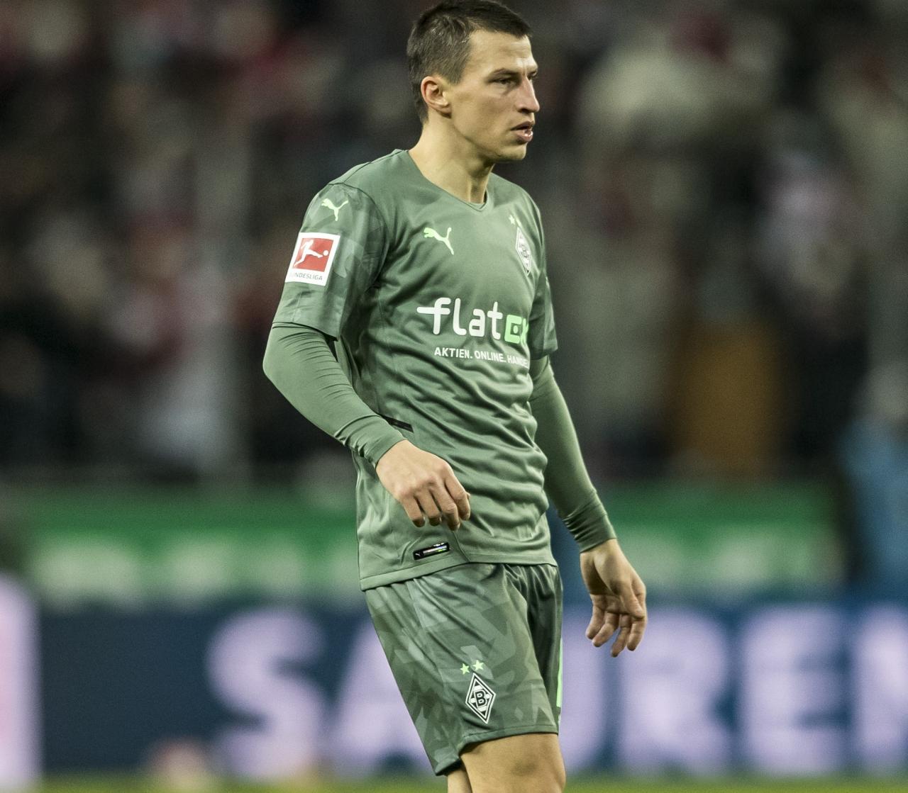 Lainer addresses BMG fans in video: "I'm fighting to get back."