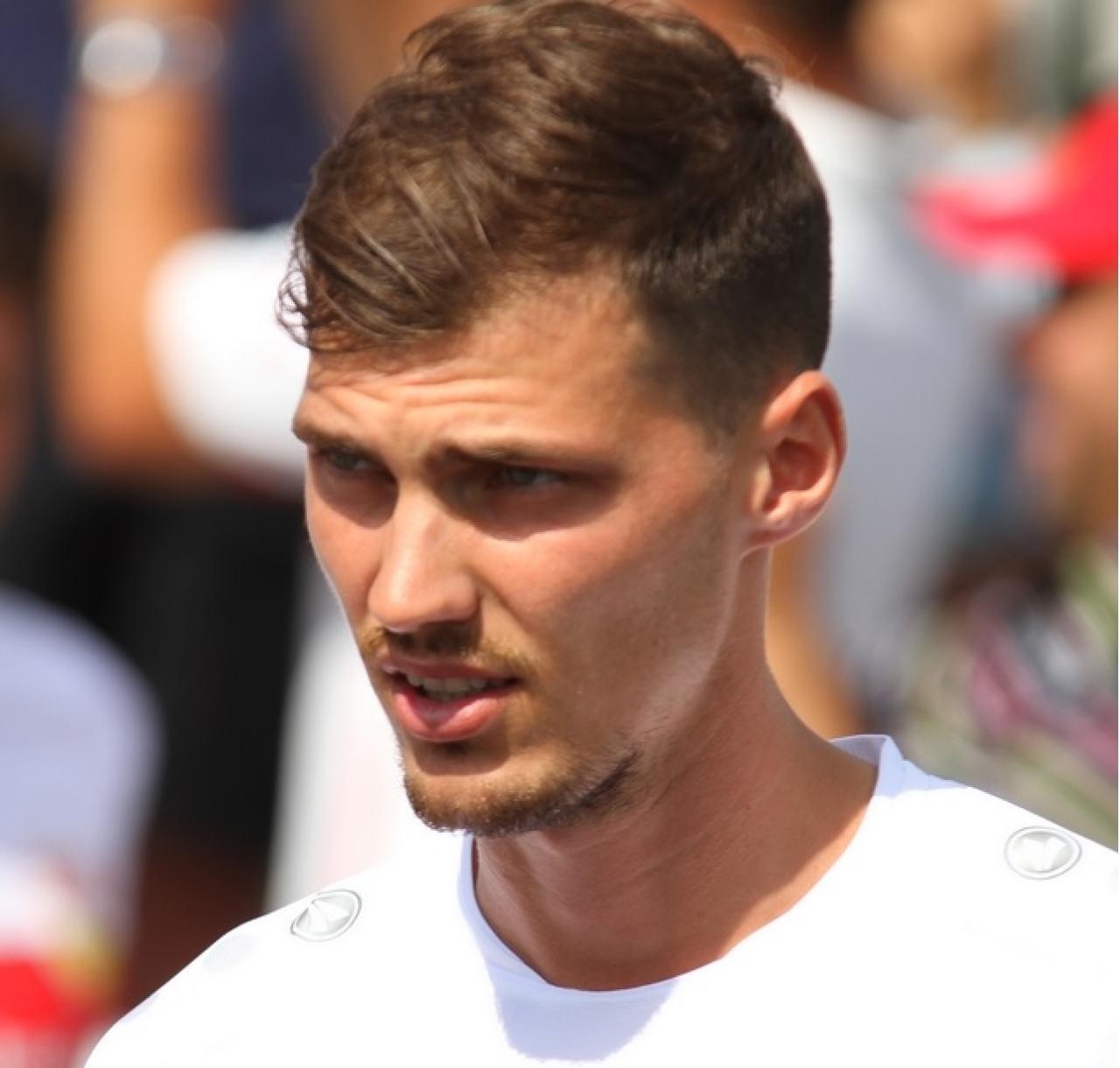 Stenzel signs new Stuttgart contract, per report