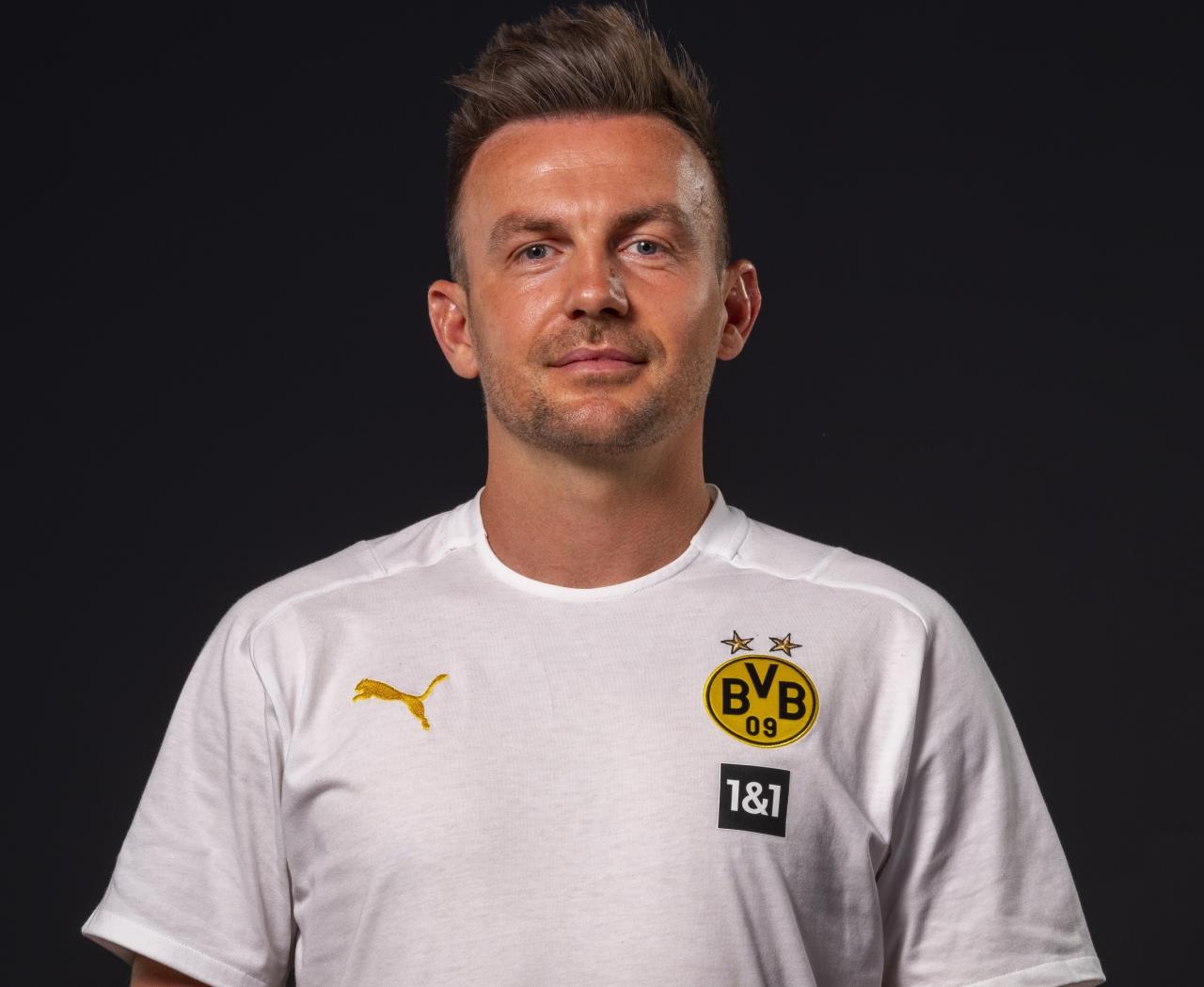 Official: Maaßen named new FCA head-coach