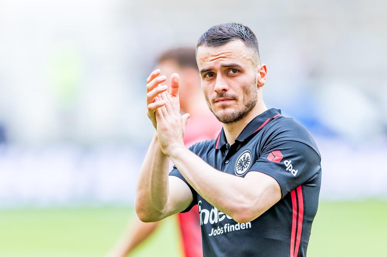 Official: Frankfurt confirm Kostic's move to Juventus