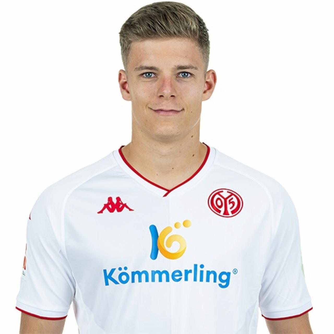 Official: Dahmen departs Mainz