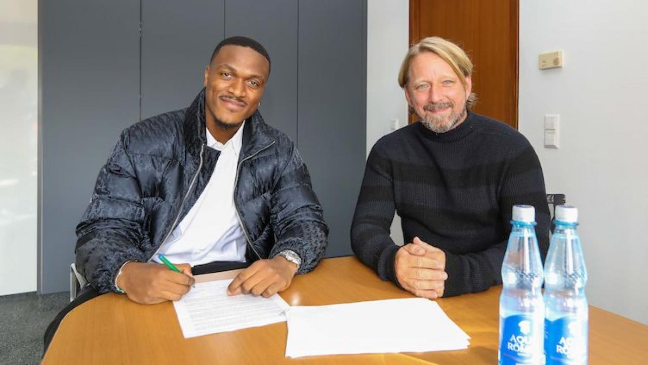 Official: Stuttgart sign Zagadou