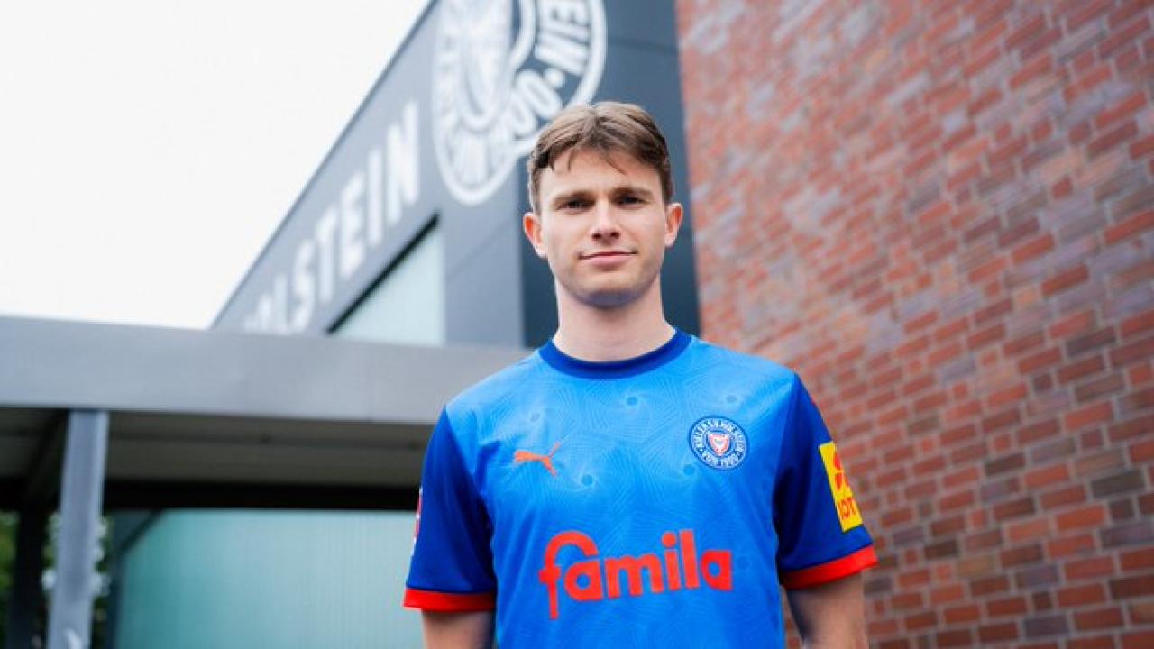 Kiel pick up Norwegian midfielder