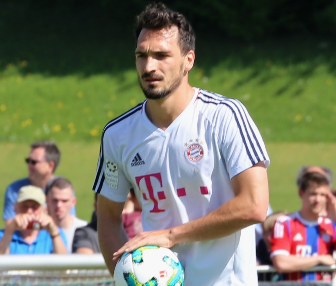 Report: Dortmund and Bayern haven't reached an agreement for Mats ...