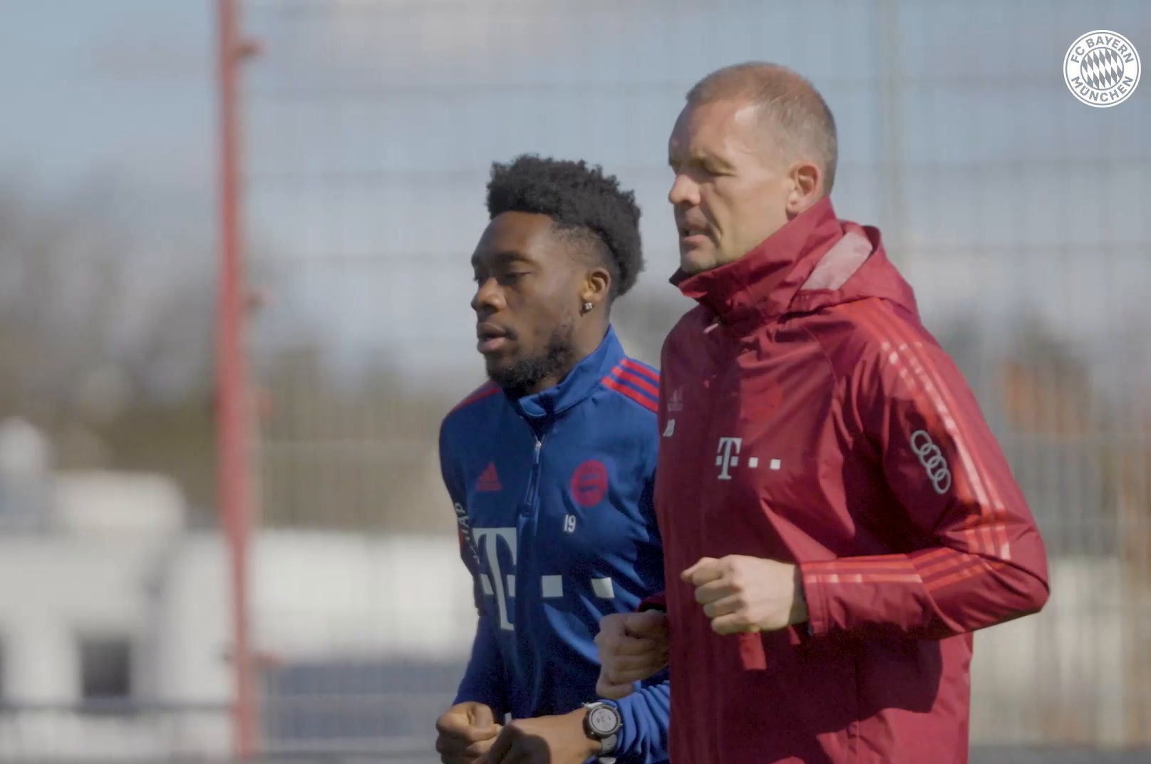 Alphonso Davies back in team training