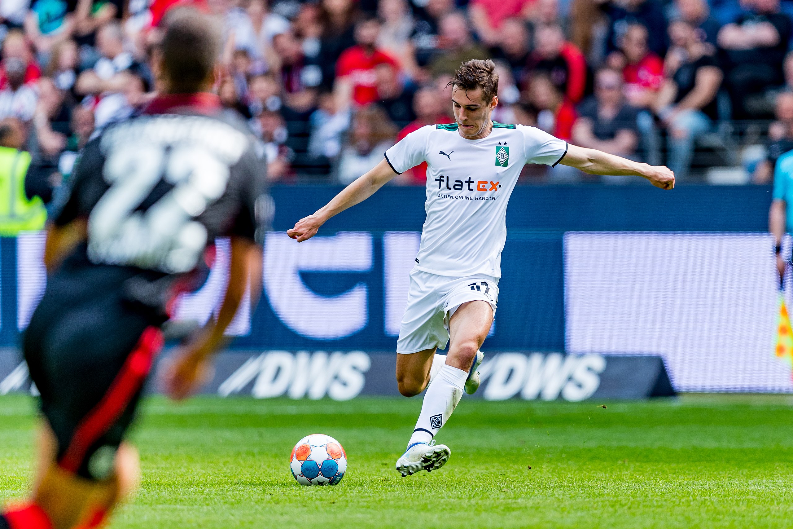 Neuhaus commits himself to Gladbach