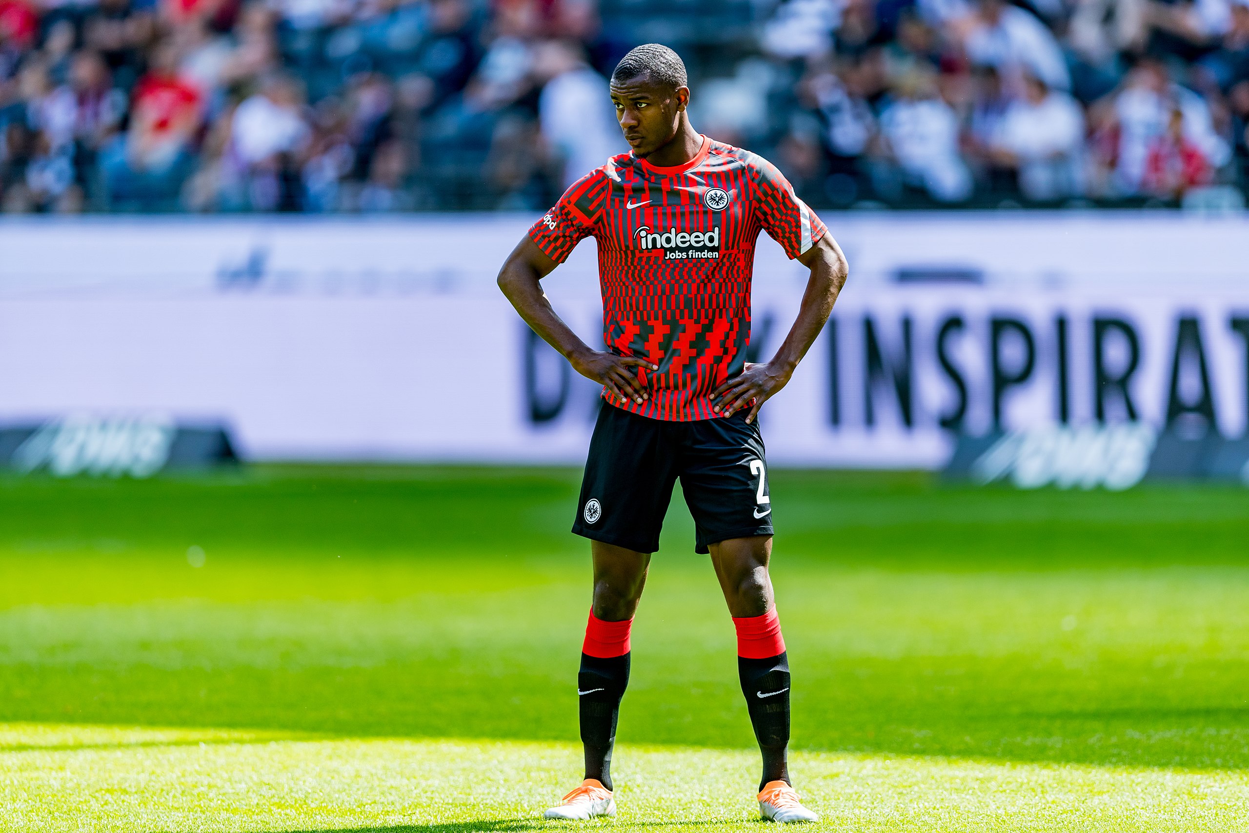 Report: Ndicka opts for Roma move rather than Frankfurt extension