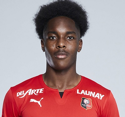 Mathys Tel arrives in Munich ahead of Bayern move